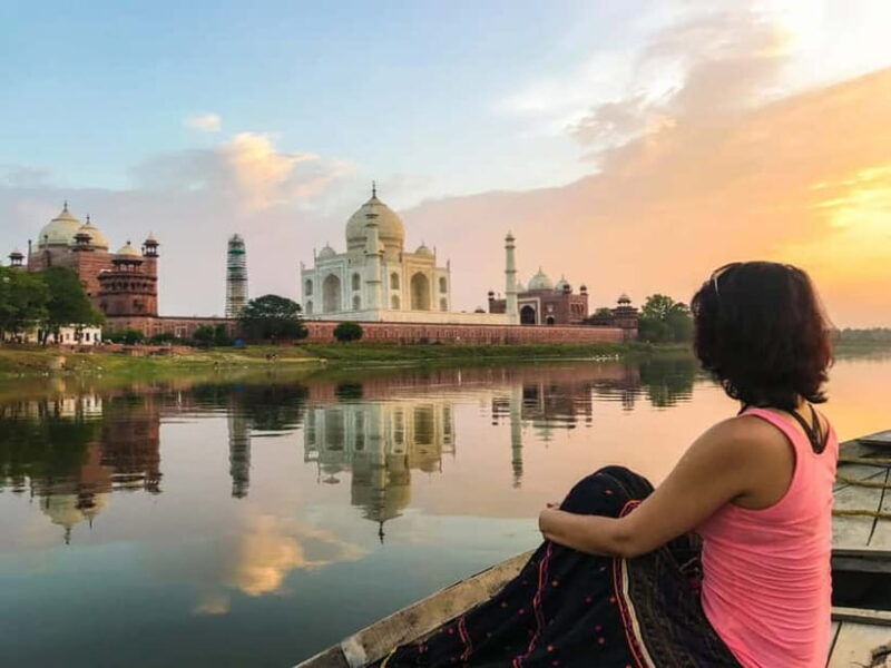 From Delhi: Taj Mahal & Agra Tour with Boat Ride & Lunch - Key Points