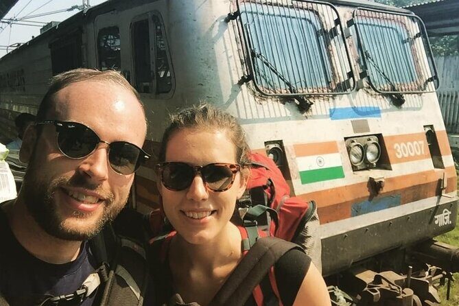 From Delhi: Taj Mahal and Agra tour by Superfast Train - Lunch at Radisson Hotel Agra