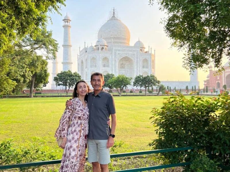 From Delhi Taj Mahal & full Day Agra Tour with 5 star lunch - Authentic Reviews: What Travelers Say