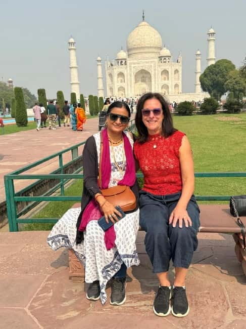 From Delhi: Taj Mahal Sightseeing Tour with Female Guide - Key Points