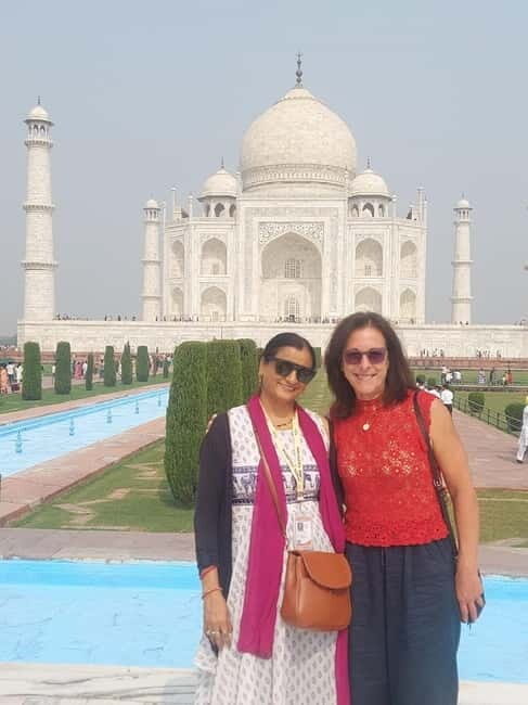 From Delhi: Taj Mahal Sightseeing Tour with Female Guide - Who Should Consider This Tour?