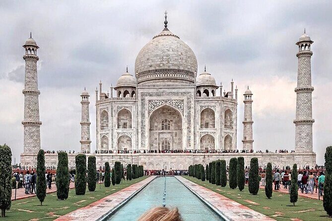From Delhi: Taj Mahal Sunrise Private Day Trip with Transfers - The Itinerary in Detail