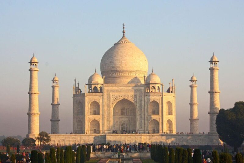 From Delhi : Taj Mahal Tour By Luxury Car with 5 Star Lunch - The Experience: A Deep Dive into the Tour