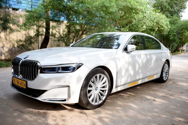 From Delhi : Taj Mahal Tour By Luxury Car with 5 Star Lunch - Who Will Love This Tour?