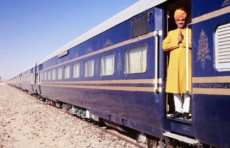 From Delhi: Taj Mahal Tour by Superfast Train w/ Free Lunch - The Genuine Value of This Tour