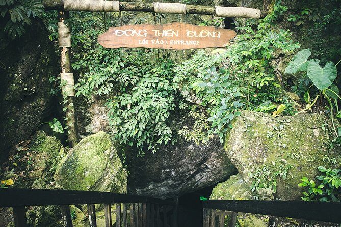 From Dong Hoi: Paradise Cave and Zipline Dark cave full day tour - The Adventure of Dark Cave