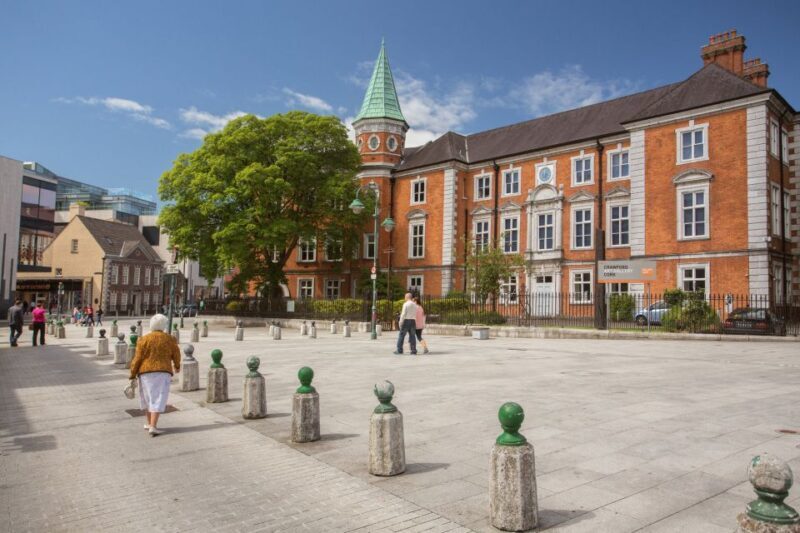 From Dublin: Blarney, Rock of Cashel and Cahir Castles Tour - Returning to Dublin: A Restful Ride