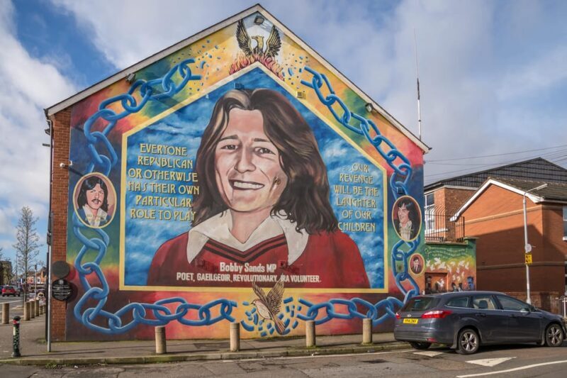 From Dublin: Private Tour to Titanic Experience and Belfast - Key Points
