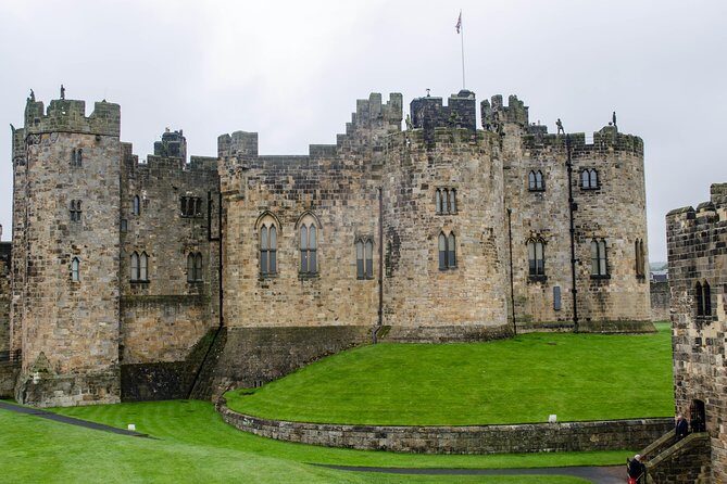 From Edinburgh: 1-day Outlander Tour - attractions included - An In-Depth Look at the Itinerary