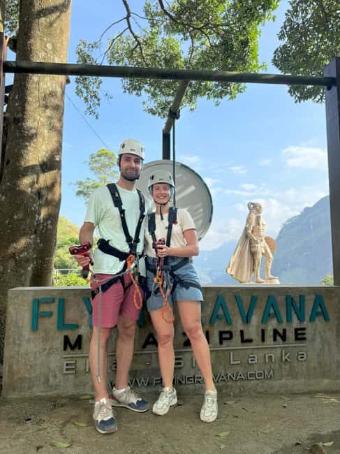 From Ella : Waterfalls, Nine Arch Bridge, Little Adam's Peak - The Logistics: What Travel Life Looks Like