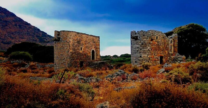 From Elounda Cretan Lasithi Plateau, Zeus Cave, Oldest Tree - Key Points