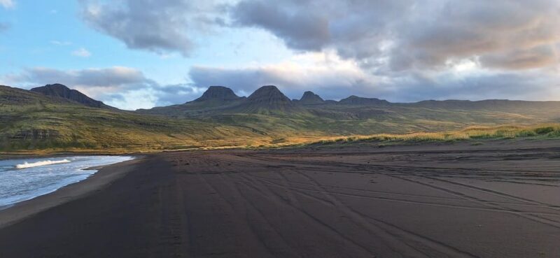 From Eskifjörður: Vöðlavík Black Beach Private Tour - Discovering Vöðlavík Black Beach and the Helgustaðanáma Spar Mine: An Icelandic Escape