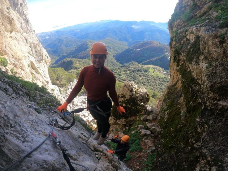 From Estepona: Vía Ferrata de Benalauria climbing tour - FAQ