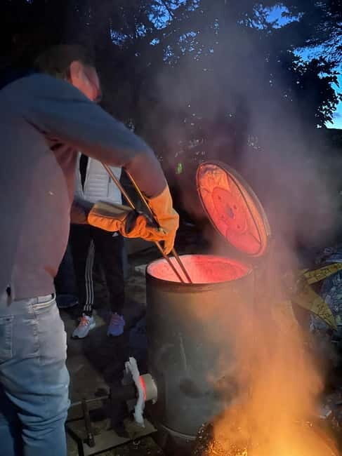 From Firing to Masterpiece: Discover Raku in Mazara - The Experience: What You Can Expect