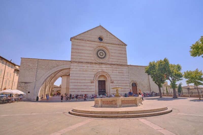 From Florence: Orvieto and Assisi Tour with Church Visits - Who Should Consider This Tour?