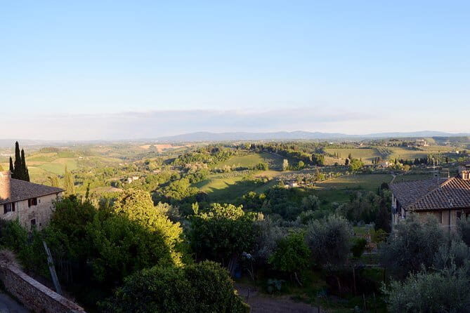 From Florence: PRIVATE Siena and San Gimignano with wine tasting - Analyzing the Value