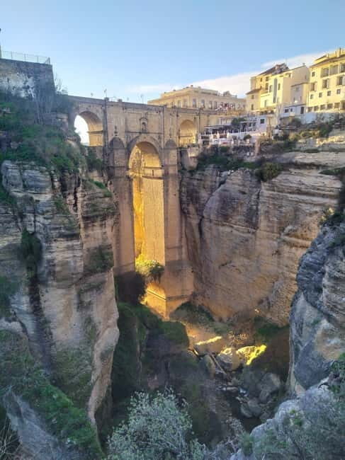 From Fuengirola: Ronda and Setenil de las Bodegas Day Trip - Authentic Experiences and Traveler Feedback