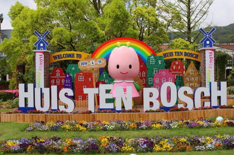 From Fukuoka: Private Day Trip to Huis Ten Bosch Theme Park - Key Points