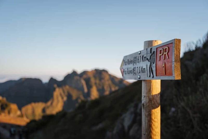 From Funchal: Transfer to Pico do Arieiro Trail - Key Points