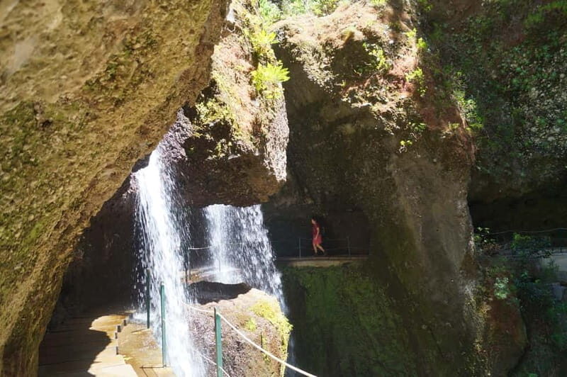 From Funchal: Wet your hair in the amazing Moinhos Levada - FAQ