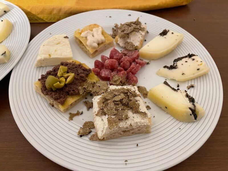 From Gavi: Piedmont Truffle Hunting Experience with Tasting - Key Points