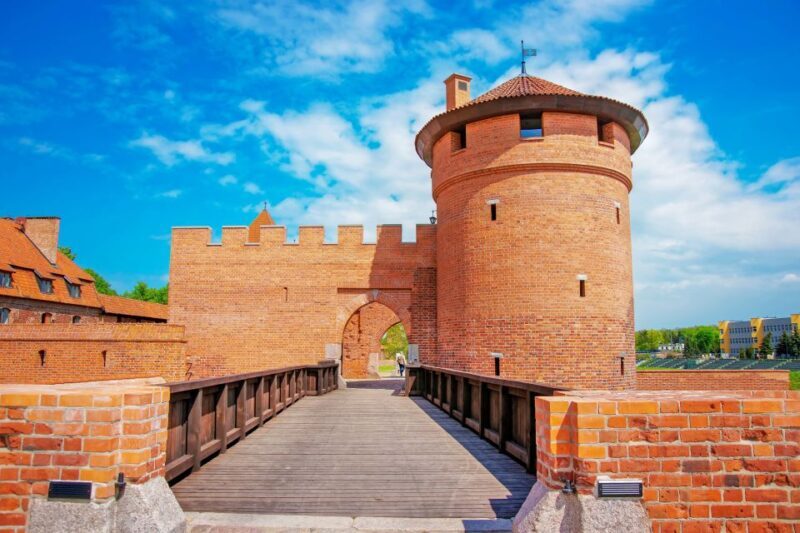 From Gdansk: Malbork Castle Half-Day Private Tour - The Itinerary: What to Expect on Your Visit to Malbork Castle