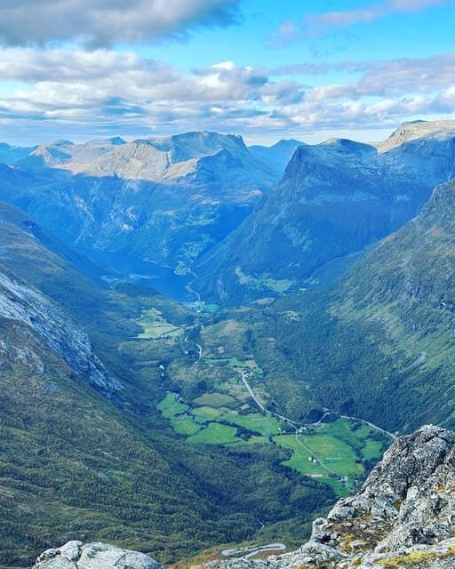 From Geiranger: Dalsnibba & Eagle Road Private Tour & Picnic - Key Points