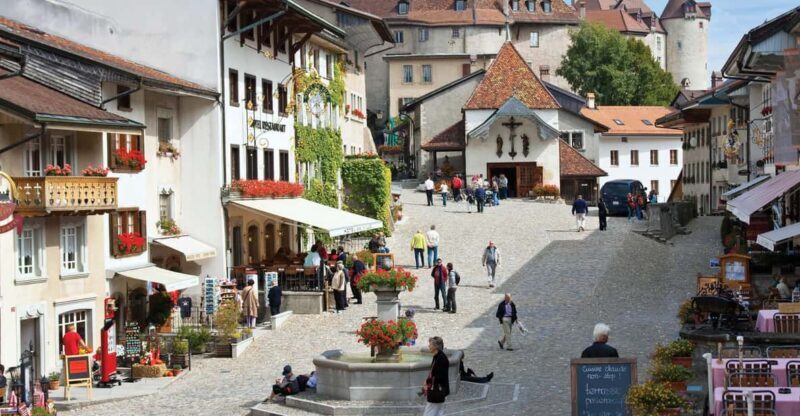 From Geneva: Gruyères Private Tour Cheese & Chocolat Factory - What Makes This Tour Stand Out?