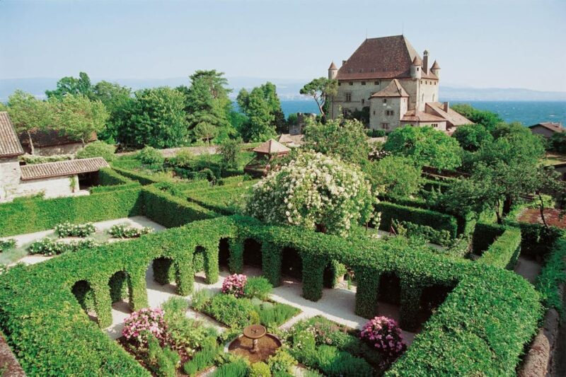From Geneva: Half-Day Guided Excursion to Yvoire PRIVATE - Who Will Enjoy This Tour?