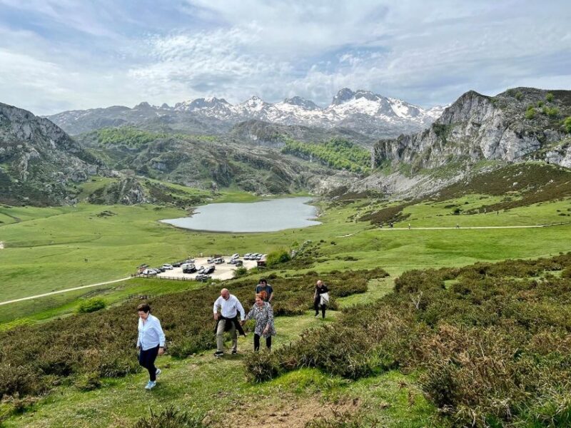 From Gijón or Oviedo: Covadonga Lakes & Sanctuary and Cangas - The Journey Begins: Covadonga Sanctuary