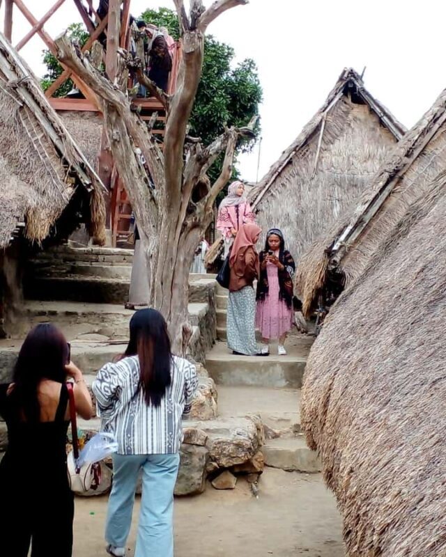 From Gili Island : Lombok Beaches and Culture Tour - FAQs