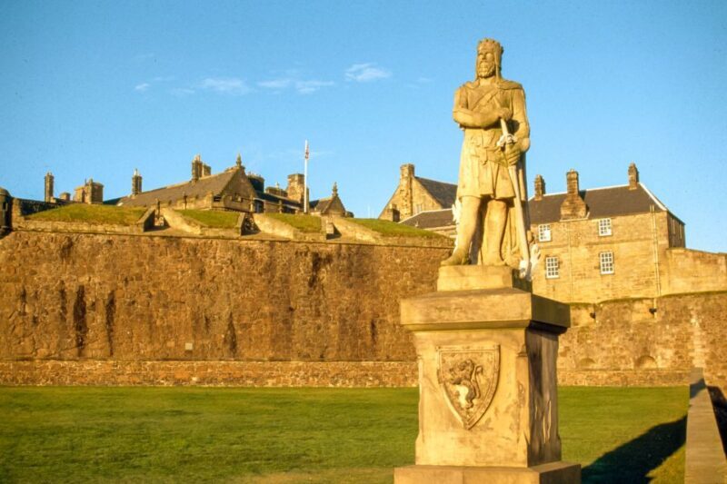 From Glasgow: Loch Lomond, Trossachs & Stirling Castle Tour - An In-Depth Look at the Tour Experience