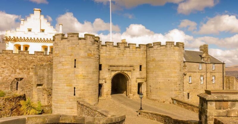 From Glasgow: Loch Lomond, Trossachs & Stirling Castle Tour - FAQs