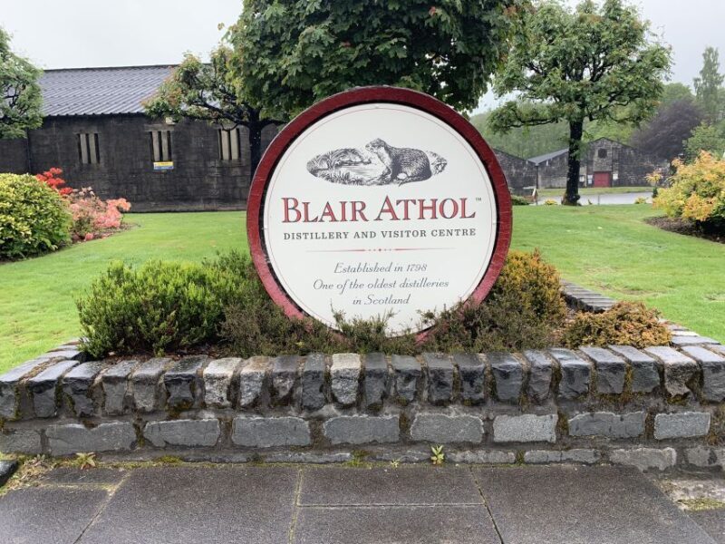 From Glasgow or Edinburgh: Scottish Whisky Tour - Discovering the Highlands and Whisky: An Authentic Experience