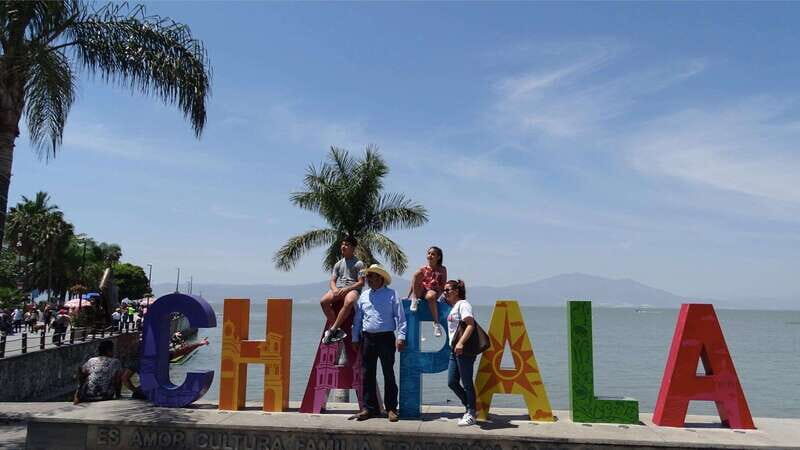 From Guadalajara: Chapala - Ajijic Tour - Exploring the Charm of Chapala and Ajijic: What to Expect