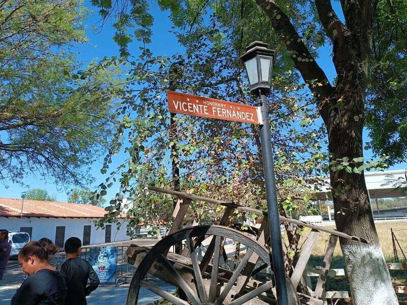 From Guadalajara to Chapala Lake: Funny and cultural tour - FAQ