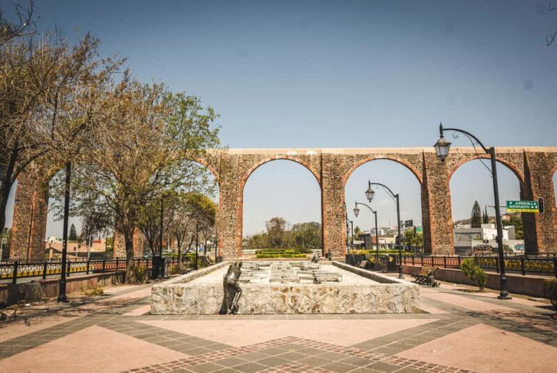 From Guanajuato: Private Tour to Queretaro & Pena de Bernal - FAQ