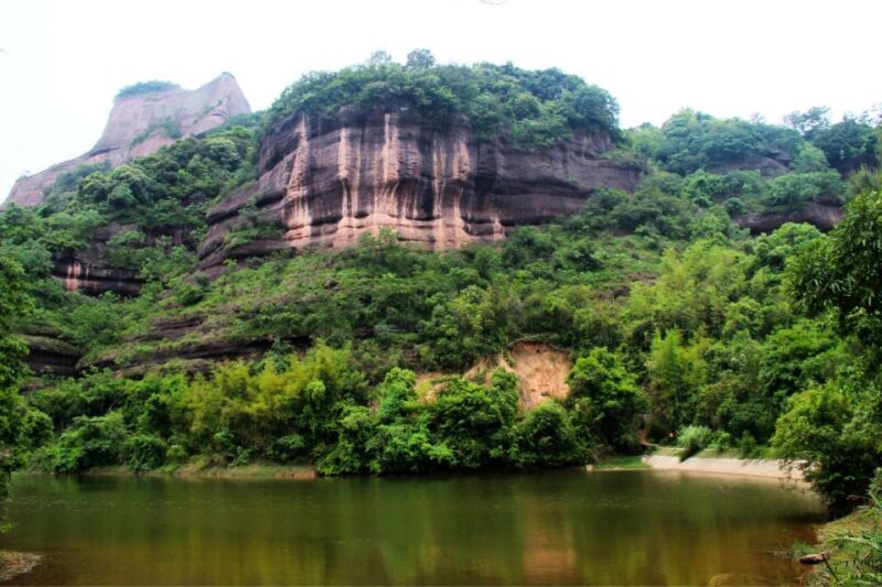 From Guangzhou: Mount Danxia and Nanhua Temple Full-Day - Final thoughts: Is this tour right for you?