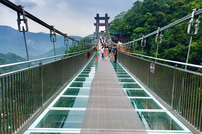 From Guangzhou to Gulong Gorge and waterfall -Nature & Adventure - The Authentic Charm of the Journey from Guangzhou