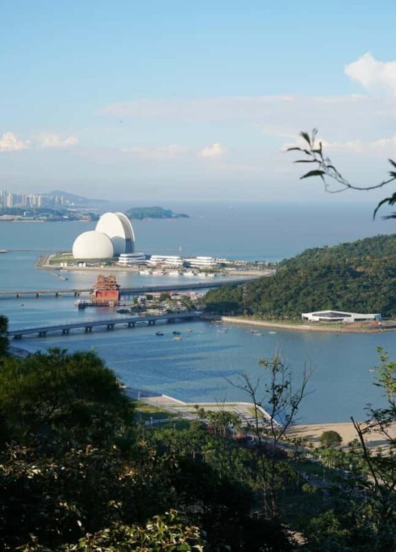 From Guangzhou: Zhuhai Courtyard, Seaview & Skyline Tour - Analyzing the Value