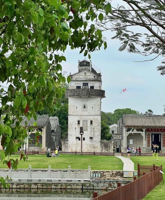 From Guangzhou: Zhuhai Historic Courtyard, Seaview & Skyline - Key Points