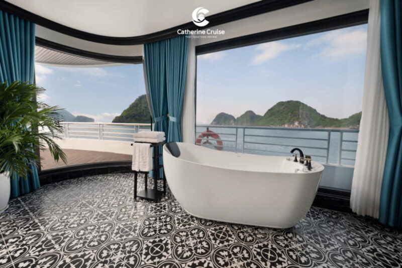 From Ha Noi: Ha Long Bay 3 Days 2 Nights 5 stars/ Bathtubs - Exploring the Itinerary in Detail