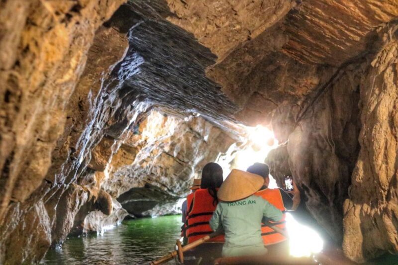From Ha Noi: Hoa Lu  Tam Coc/ Trang An - Starting the Day: From Hanoi to Ninh Binh