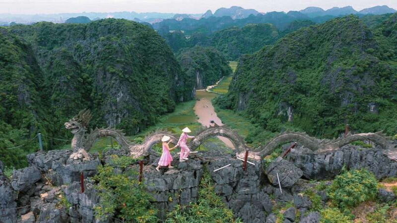 FROM HA NOI: TAM COC - HOA LU - MUA CAVE - FULLDAY TRIP - Key Points