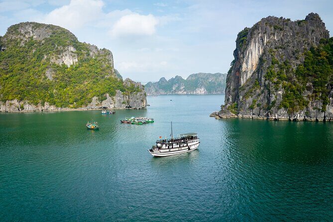 From Hanoi: 2-Day Boutique Cruise Through Bai Tu Longs Beauty - Introduction