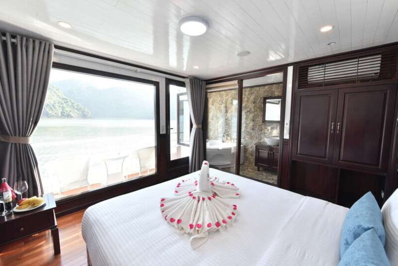From Hanoi: 2-Day Halong Sapphire Cruise with Balcony Cabin - The Experience in Detail: A Day-by-Day Breakdown