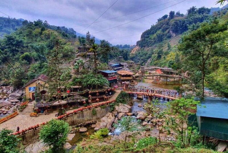 From Hanoi: 2-Day Sapa and Ham Rong Mountain Tour - The Journey Begins: Hanoi to Sapa