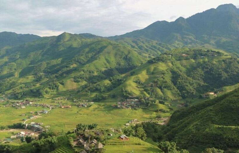 From Hanoi: 2-Day Sapa Trekking Cat Cat & Ta Van Village - The Journey Begins: First Day in Sapa
