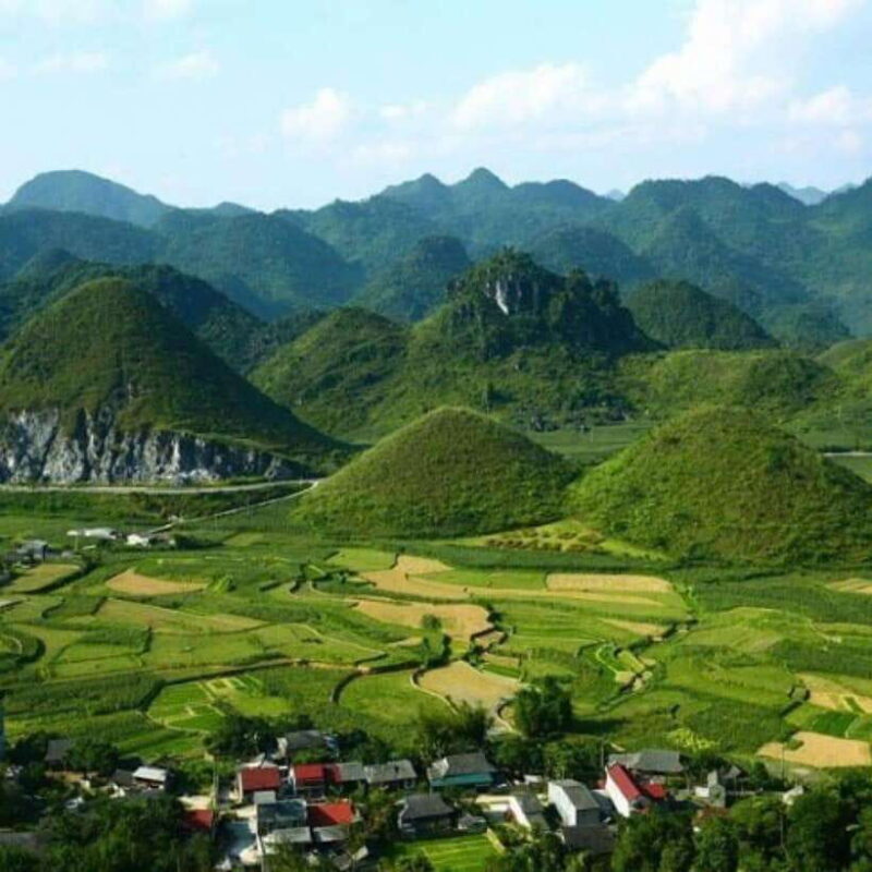 From Hanoi: 3-Day 4-Night Ha Giang Loop Tour With Easy Rider - Night 1: From Hanoi to Ha Giang City