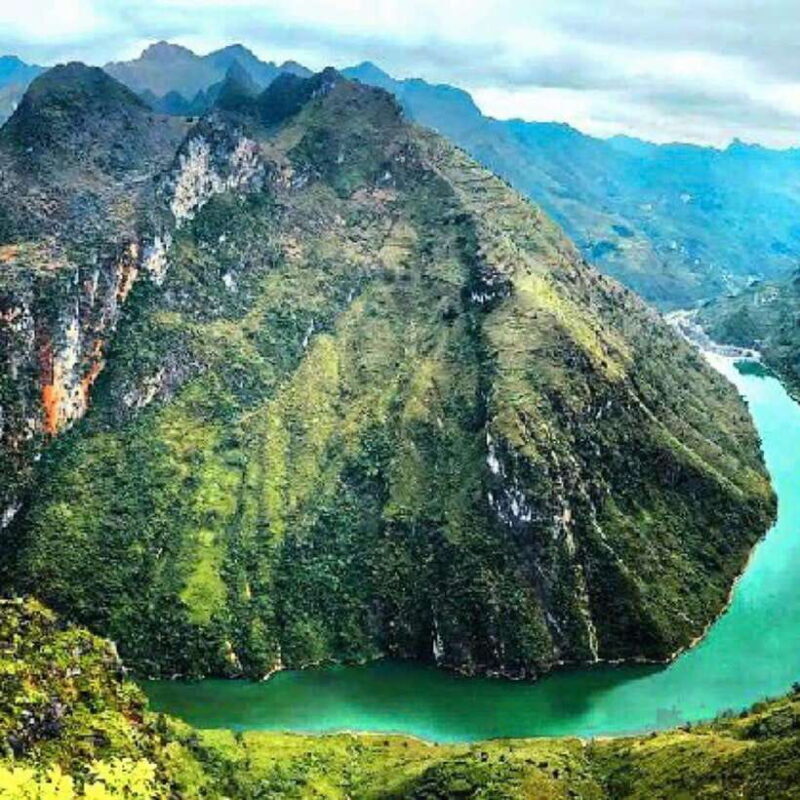 From Hanoi: 3-Day 4-Night Ha Giang Loop Tour With Easy Rider - Day 2: From Dong Van to Meo Vac and Du Gia